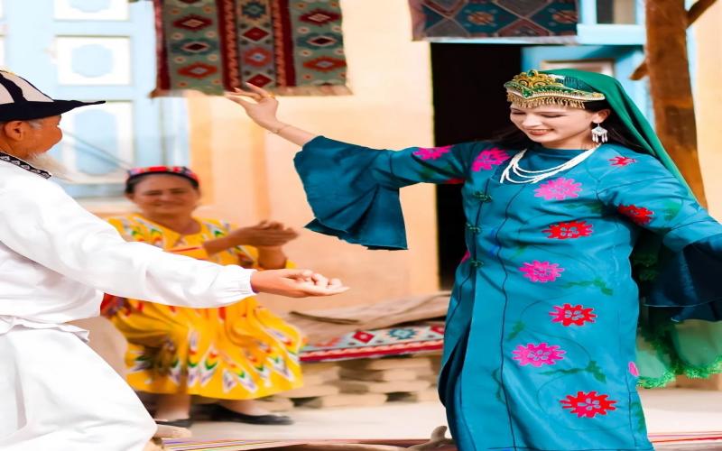 Lop People Village Guide | Discover a Living Oasis in the Taklamakan ...