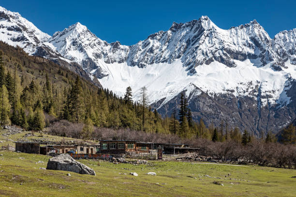 A Complete Chuanxi Travel & Mountain Getaway Guide - China Dragon Travel